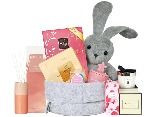 GGB Easter Gifts - Easter Gourmet Food Set, Peter Rabbit, Orchids and ...
