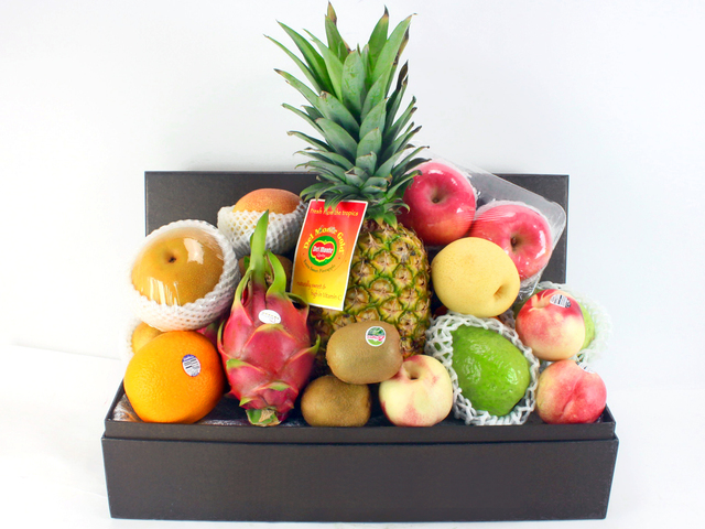 Fruit Basket - Pleasing Fruit Gift Box L - L50836 - Give Gift Boutique ...