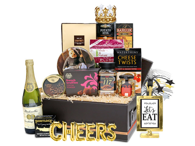 Wine n Food Hamper - Party Hamper A5 - PH0530A5 - Give Gift Boutique ...